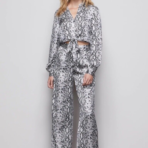 Good American | Tops | Good American Python Blouse Snake Skin Tie Front ...